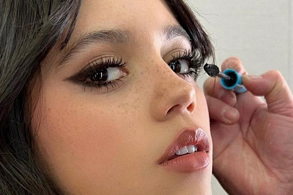 Grzywka Wednesday, bob na "Amelię" i śnieżny blond z "Rodu Smoka". Oto ...