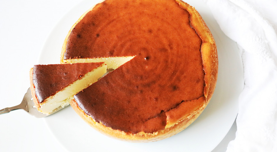 Polski sernik wśród najlepszych deserów na świecie! Wyprzedziła go ...