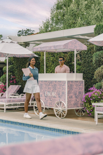 Dior zaprasza na wakacje do Beverly Hills. Jest baśniowo, luksusowo i w ...