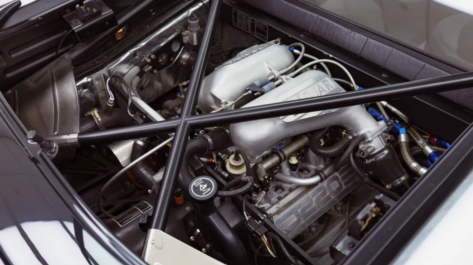 Jaguar "Saturday Night" kiedyś był najszybszym samochodem świata. Teraz ...