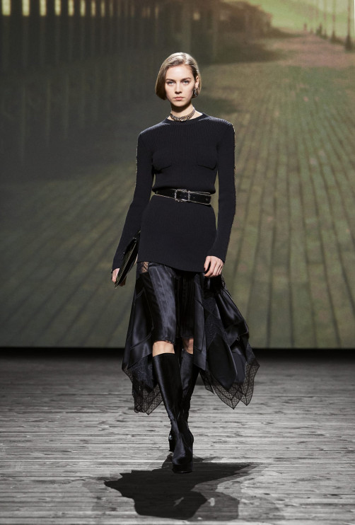 Chanel wraca do Deauville. Oto "modowa pocztówka" z Normandii - miejsca ...