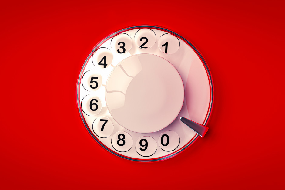 Jeden numer telefonu kupiony za prawie milion dolarów. Takie rzeczy ...