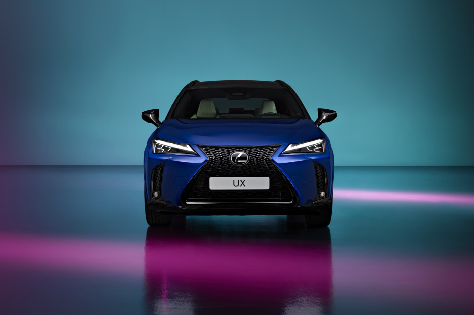 Lexus z rekordem w Polsce. Niewiarygodny skok sprzedaży