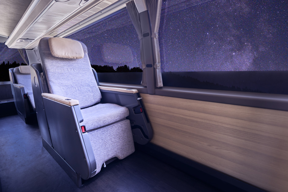 Powstał najbardziej luksusowy autobus w Europie. Oto luksusowa mobilność na miarę XXI wieku