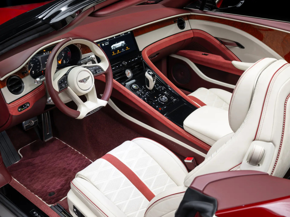Miał być rekord, było bolesne rozczarowanie. Legenda Bentley'a straciła ...